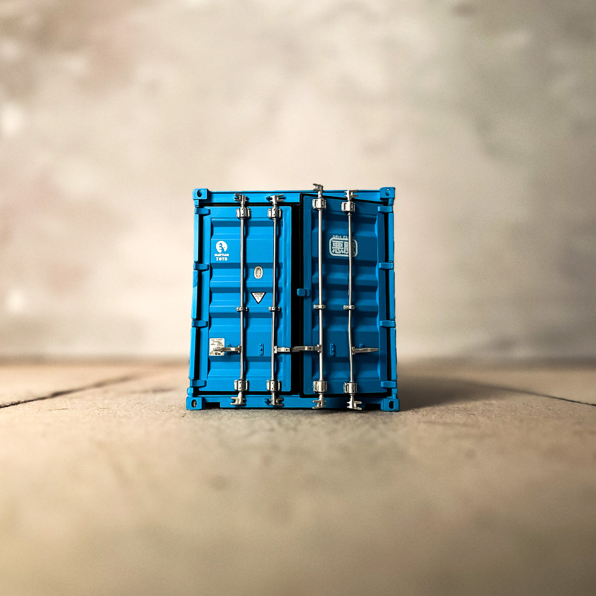 Klav X Martian Toys Artist Series Shipping Container LE50 (Smeye Exclu ...